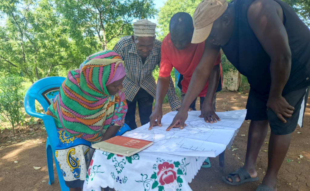 Chairperson of Ilishe Trust engaging Miritini - ilishe Trust